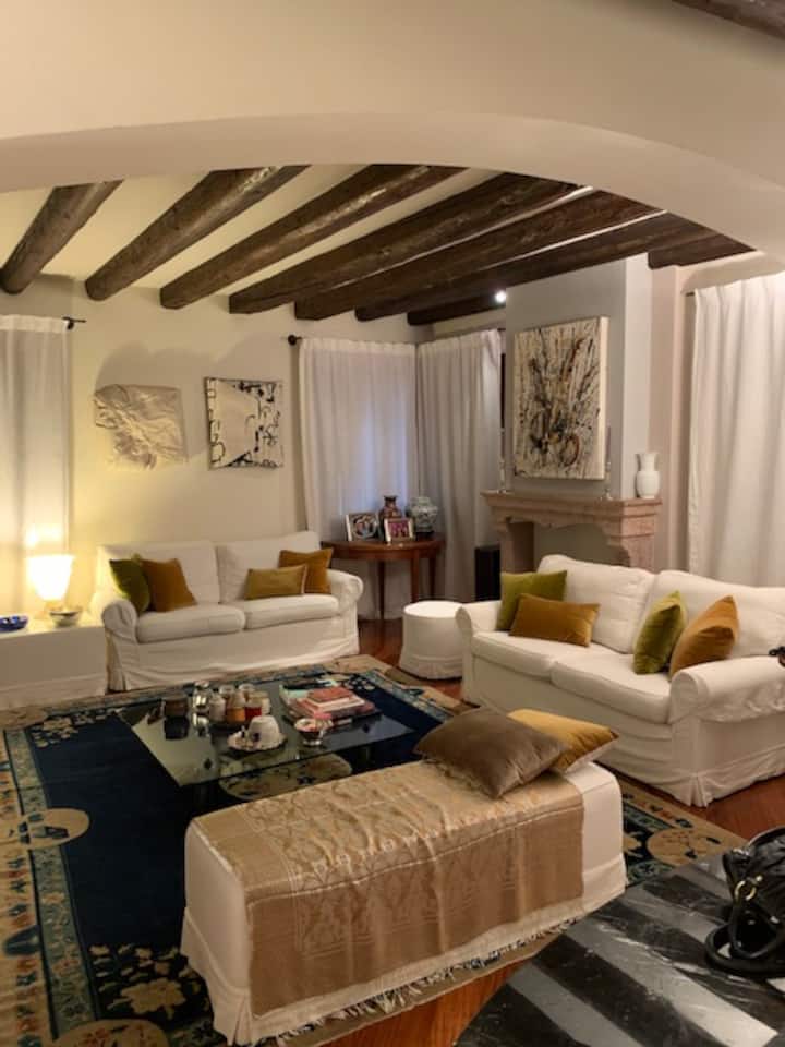 Elegante Appartamento Vicino Alle Piazze - Padoue