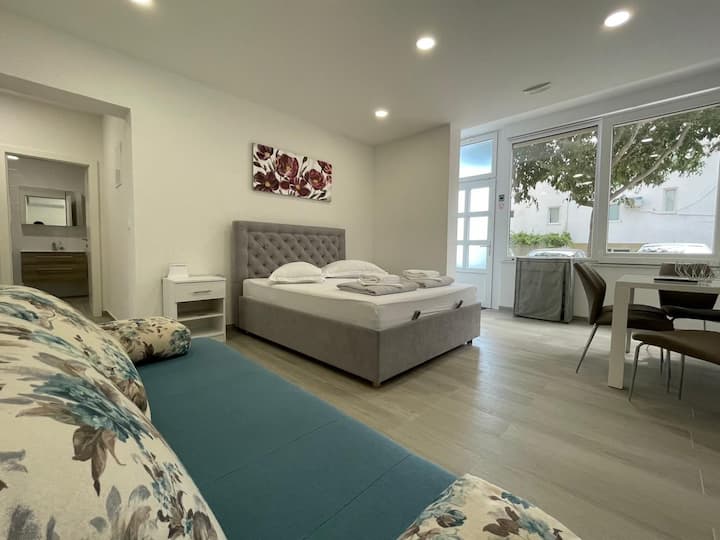 Beach Studio/great Location/ Value4money/ 2025. - Makarska