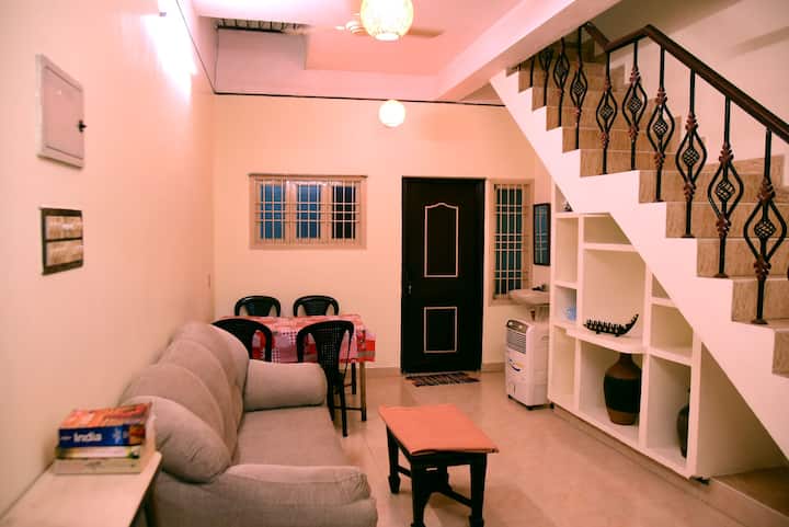 Steve Homestay, Near White Town - 本地治里市