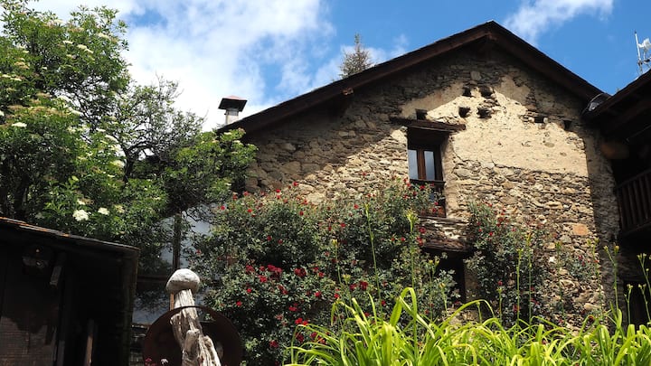 Apt. Casa Manyà 2  (Son - Esterri D'àneu - Lleida) - Espot