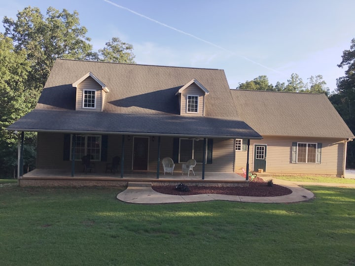 Clemson Vacation Rentals | Houses and More | Airbnb