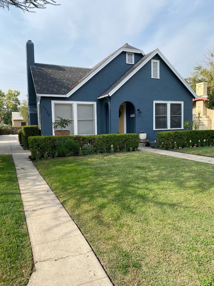 Fresno High Vintage Modern 3br-modern-scandi Home - Fresno County, CA