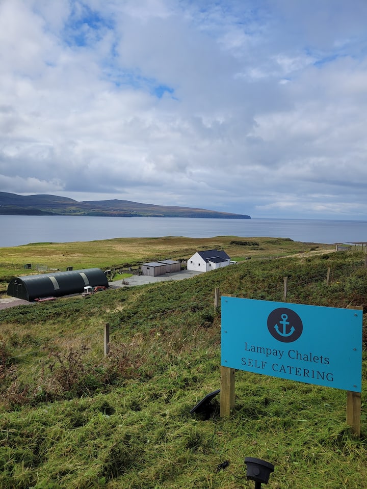 Lampay Chalet 1    Self Catering - Dunvegan