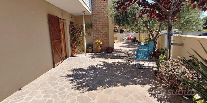 Appartamento In Affitto A 100 M Dalla Spiaggia - Falconara Marittima