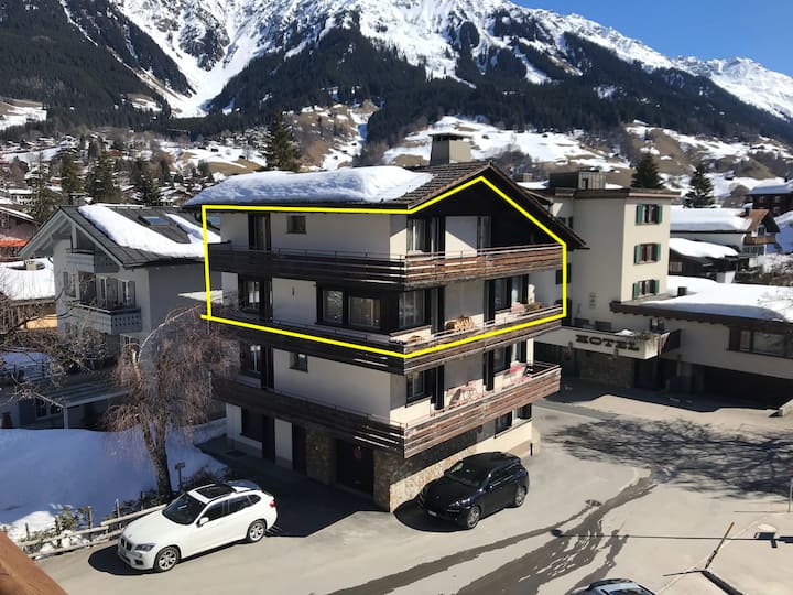 New Breathtaking 4-bedroom Duplex - Klosters-Serneus