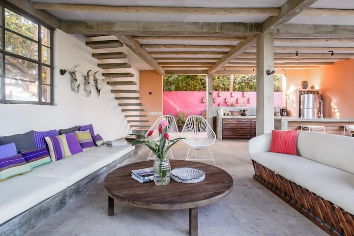 Vibrant Ocean View Villa With Infinity Pool - Sayulita