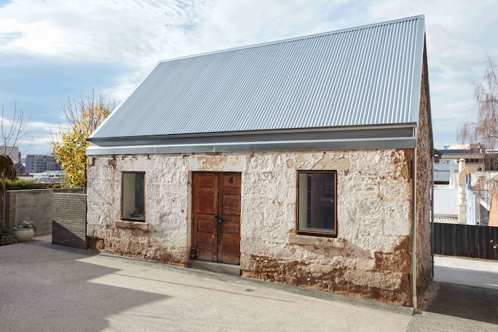 #Thebarntas - Hobart