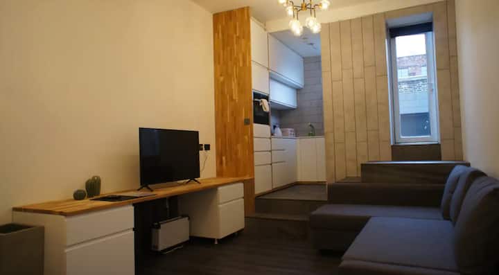 Modern Shoreditch Studio - London