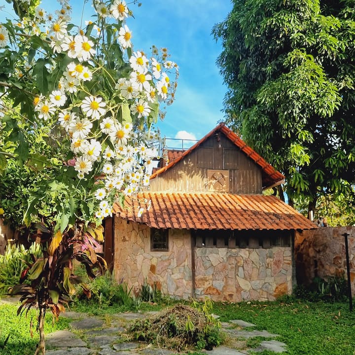 Casa De Pedra! Na Vila De São Jorge!! - São Jorge
