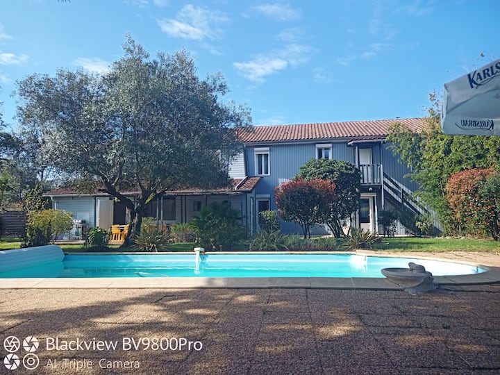 Location De Grande Capacité - 1/20 Personnes - Landas