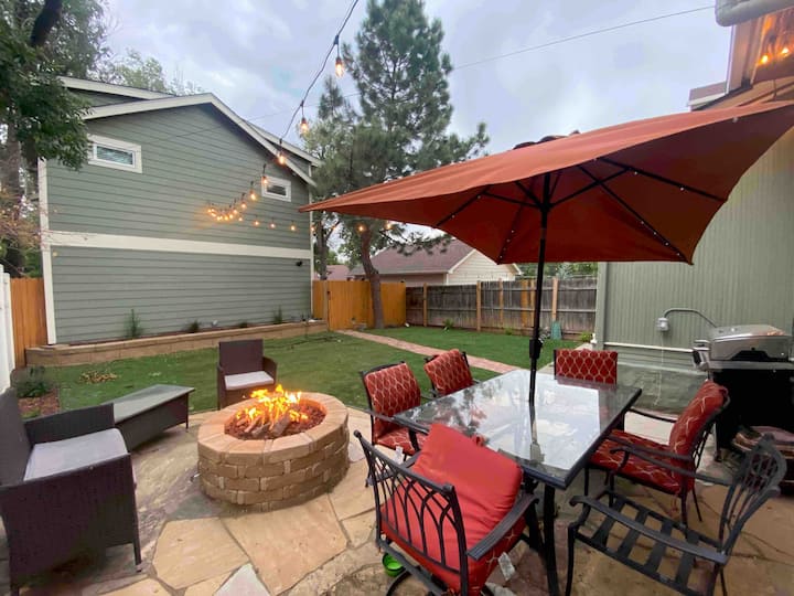 Charming Home Minutes From Downtown & Occ! - Colorado Springs, CO