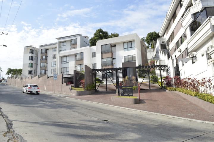 Lomas De Urdesa, Great Apartment - 