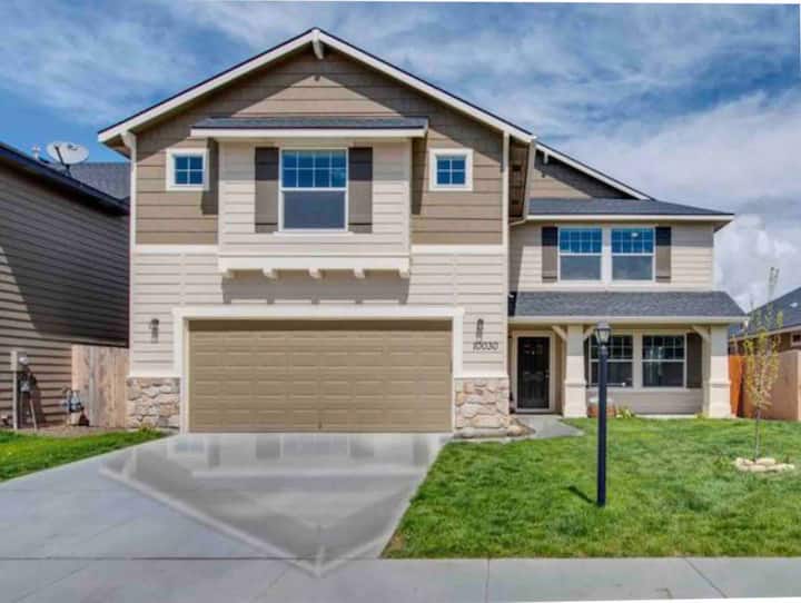 Comfortable Stylish Home Near Dtwn And Airport - Boise, ID