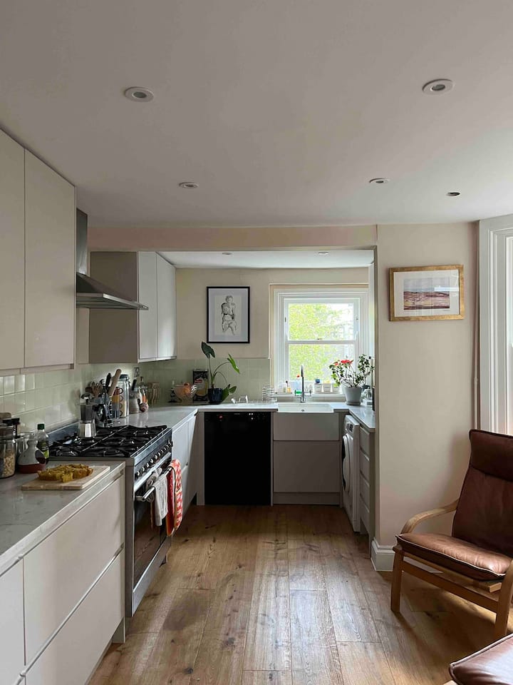Stylish East London Victorian 2x Double Bed House - Londres