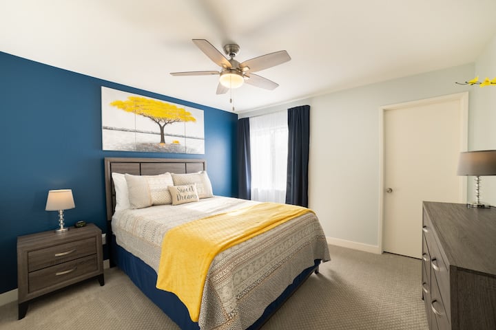 Modern 1 Bd / 1 Ba Condo Close To The Strip - Las Vegas, NV