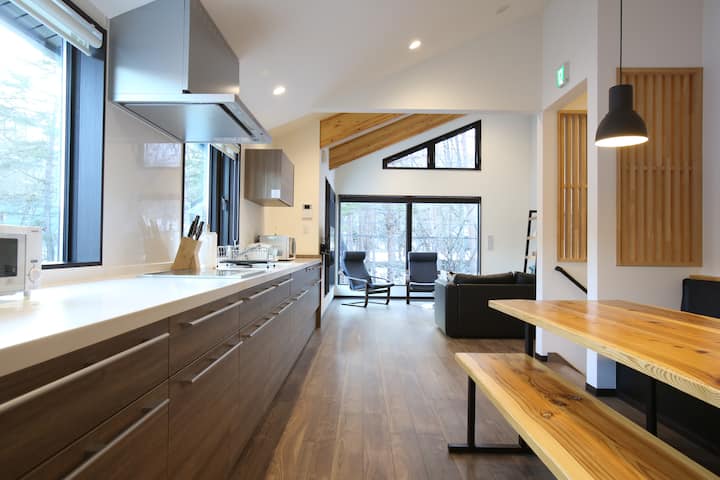 Snowlines Apartment A - Stylish Hakuba Escape - 白馬村