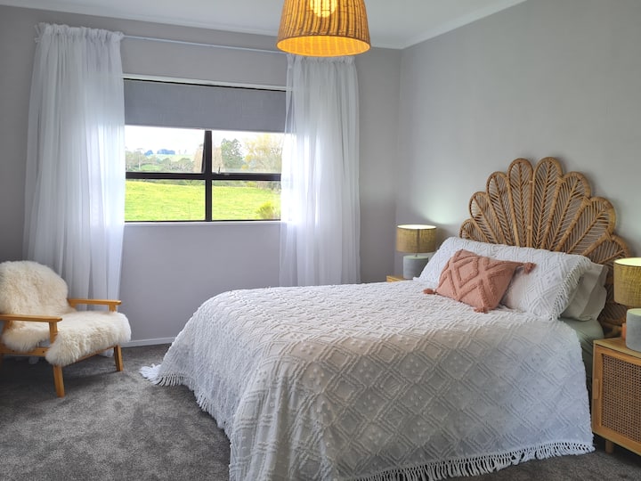 Meadow Views Cottage With Wi-fi - 羅托路亞