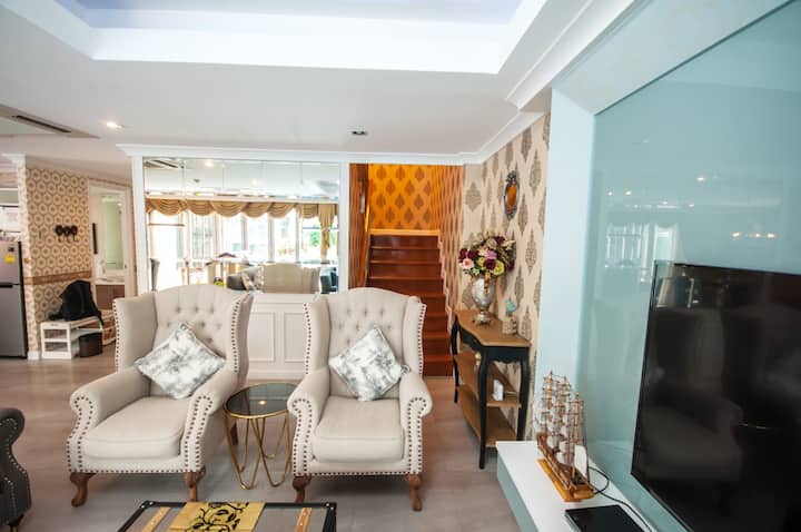 Family Roomduplex Pool Access Water Park Near Sea - フア ヒン