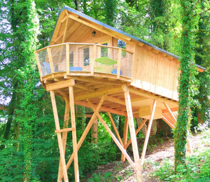 Cabane Sur Pilotis, Alésia - Jura