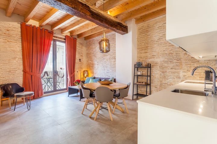 Bolseria 1890 - Apt 2 Stylish With Balcony - Valence en Espagne