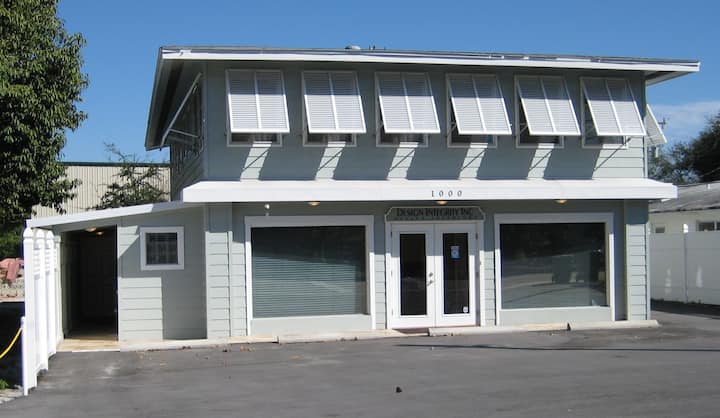 The Loft Side Of The Tracks - Sarasota, FL