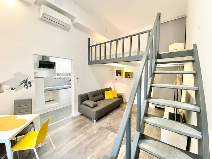 Downtown Crib For Travelers "1" +Ac - Budapest