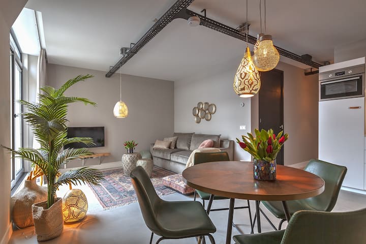 Lovely 2-persons Apartment With Cute Garden - Baarn