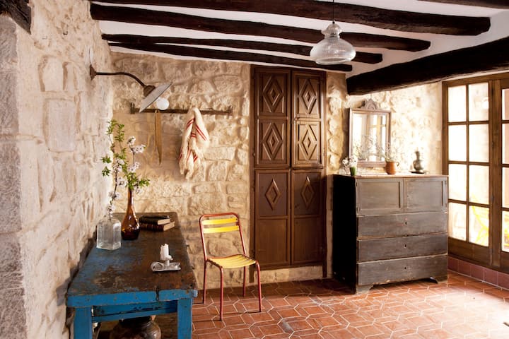 Casa Empeltre Y Su Casa Grande, En Grupo O Familia - Calaceite