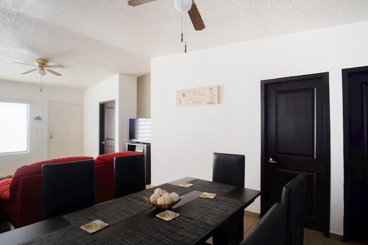 Cozy Family Home Near Beach And Downtown - Ensenada