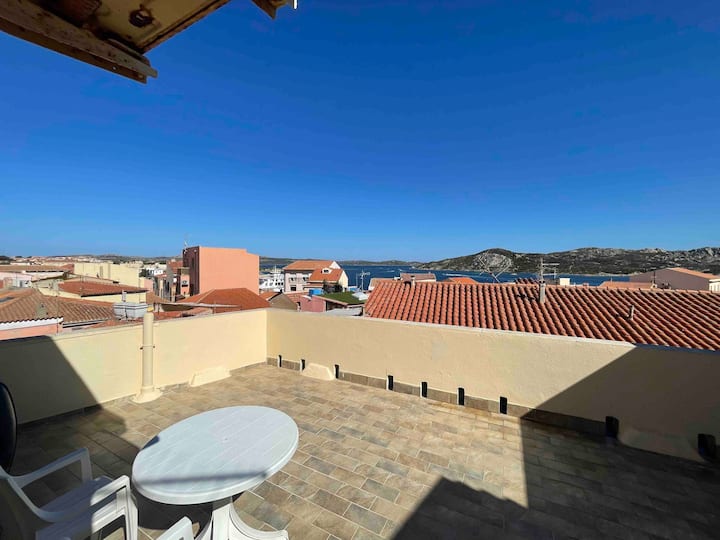 Margherita Rooms Stanza 3  Vista Mare - La Maddalena