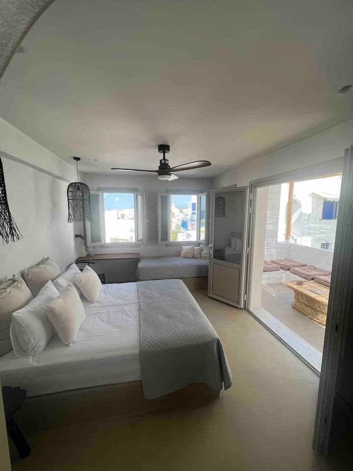 Brand New Bella Paros Apartment - Paros
