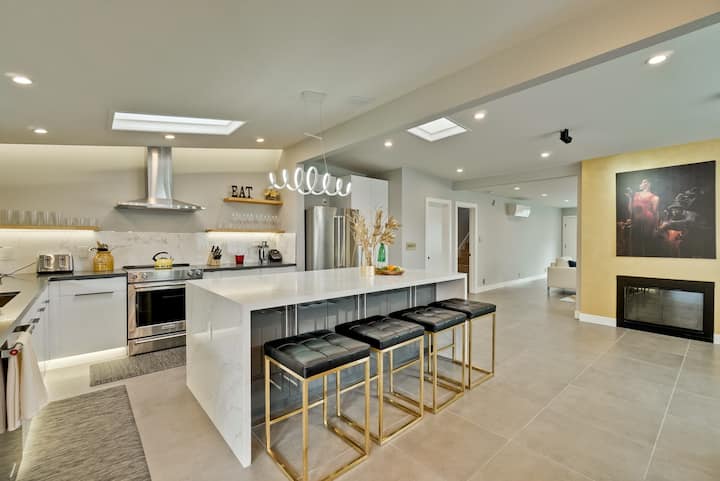 Luxurious 5br/4.5ba House Near Stanford With Ac - Mountain View