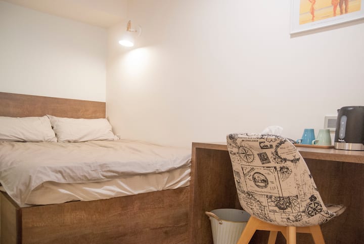 Stylish & New Double Bedroom - 1 Min To Tst Mtr - Hong Kong