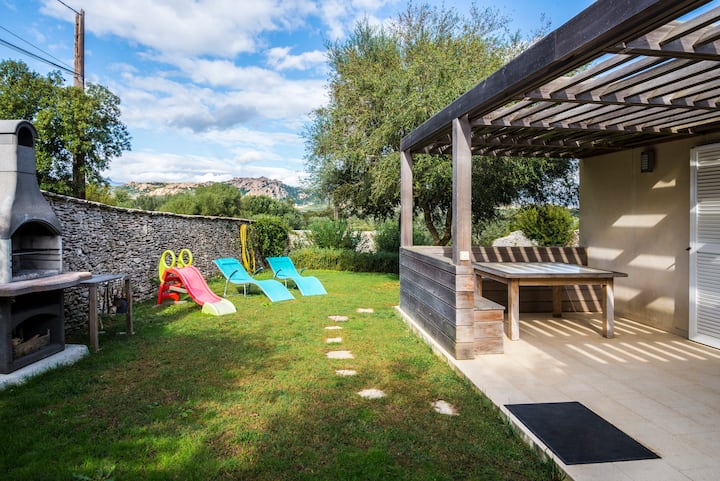 Mini-villa 4 Personnes Proche Centre-ville - Bonifacio