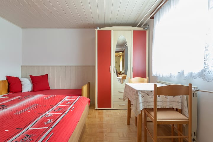 Comfortable Apartment For 3 With A Lovely Garden - Bled