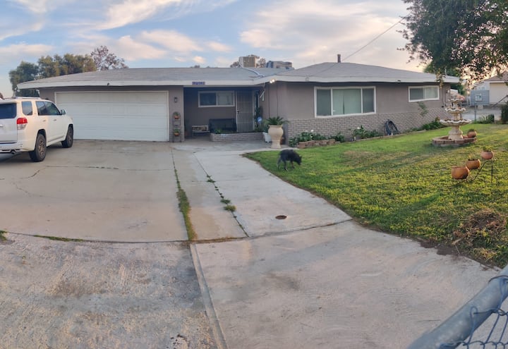 Casa De 2 Recamaras - San Bernardino, CA