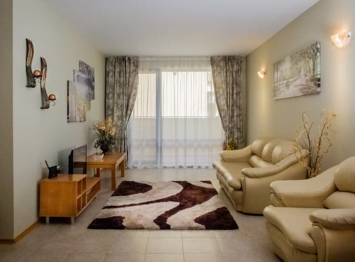 Sunny Beach Large Apt Close To Cocoa Beach - Nessebar