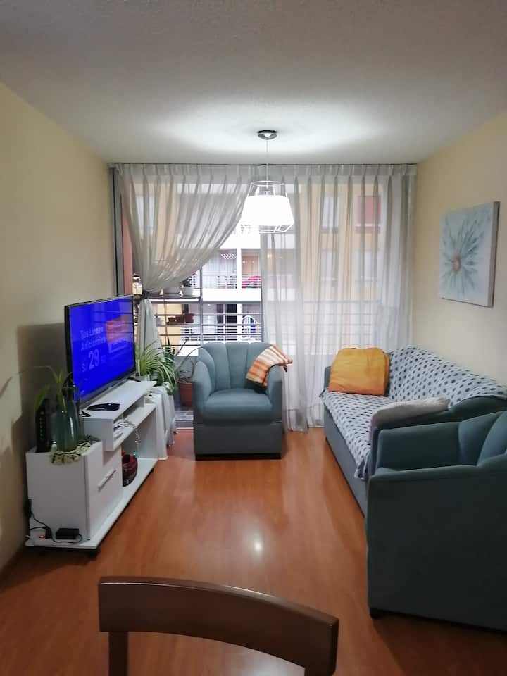Cálido Alojamiento Cerca Al Aeropuerto - Lima