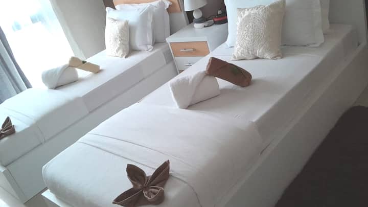 Lumineux, Moderne, Propre, Bien éQuipé, Bien Situé - Agadir