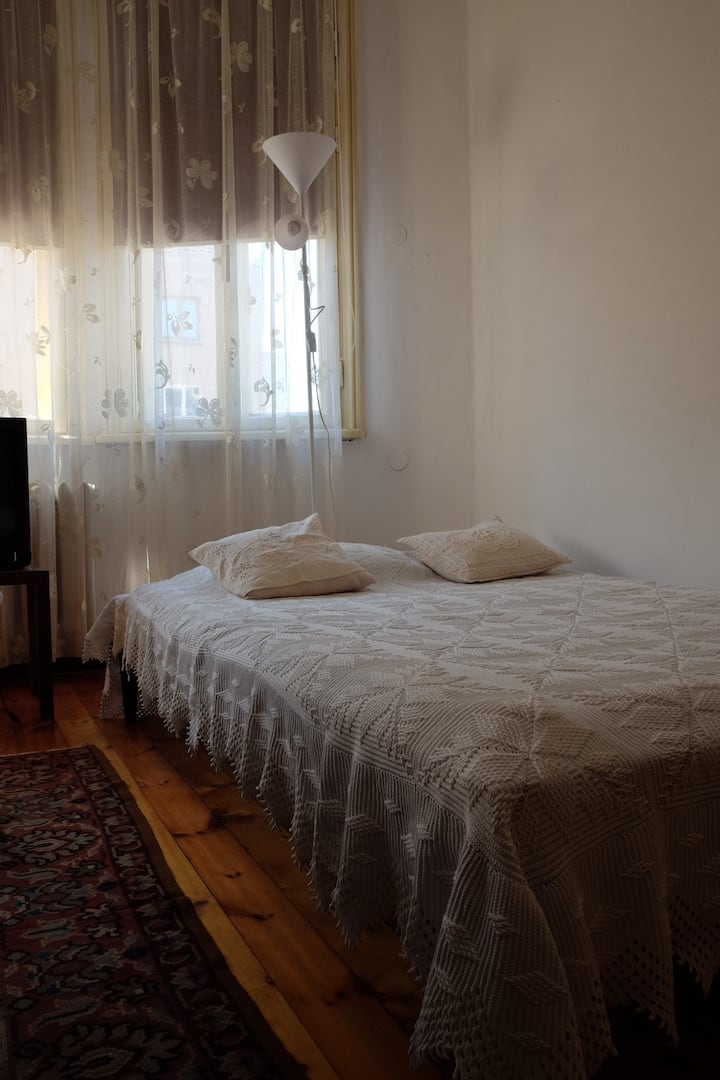 Cosy Private Bedroom In The Heart Of Sofia - Sofia