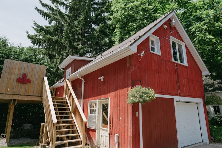 The Queen Lizzie Suite - Picton