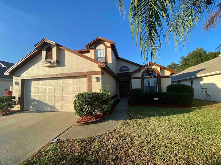 Private Disney Retreat Minutes From Theme Parks - 키씸미