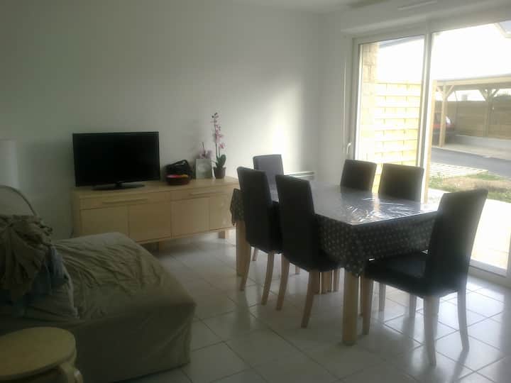 Appart Rdc Calme 200 M De La Plage. - Ploemeur