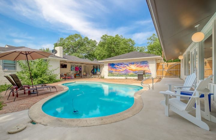 Oak Cliff Pool House - Dallas, TX