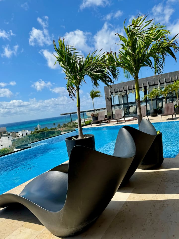 Luxury Condo Sea View Pool Gym Walk To The Beach - Playa del Carmen