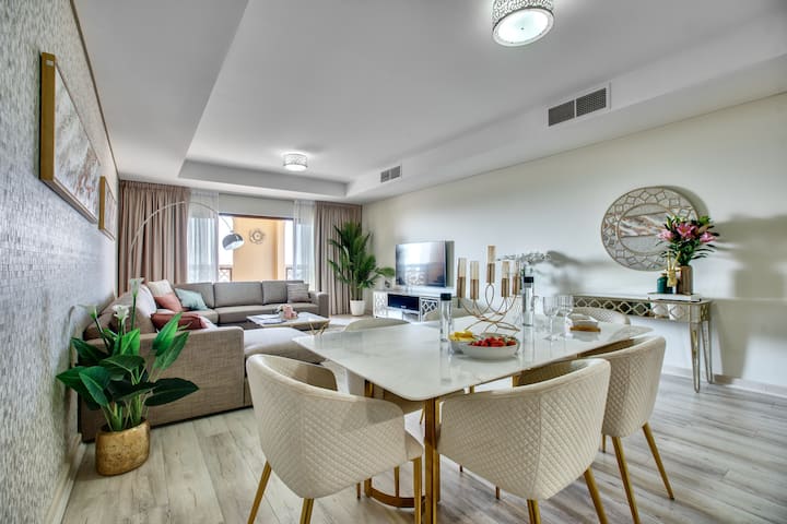 Fantastic Sea View, 2-bedroom Flat | Beach & Pool - 두바이
