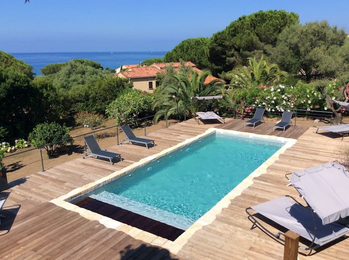 Villa Avec Piscine, Vue Mer, Plage à Pied, 10 Pers - Serra-di-Ferro