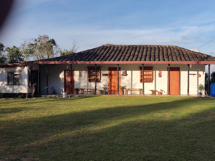 Finca En Zona Campestre - Marinilla