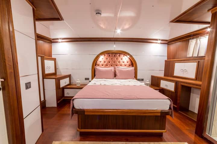 Kiralık Lüks Gulet 6 Kabin - Selimiye