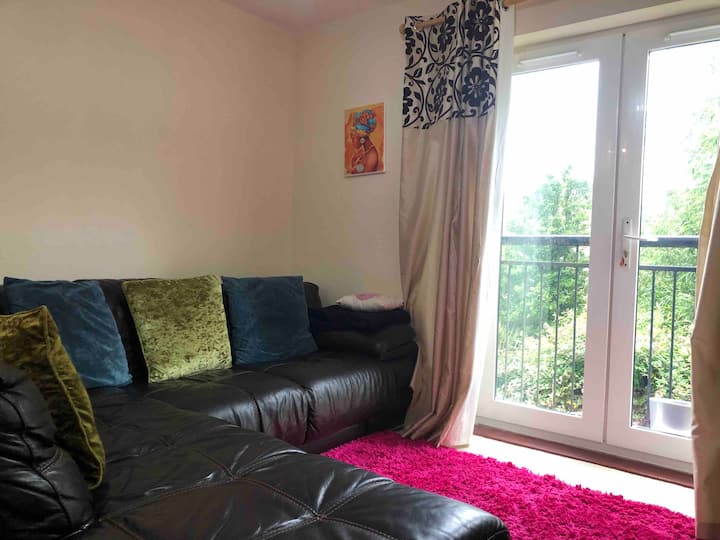 Room In Swindon- Cosy Double Room - Swindon